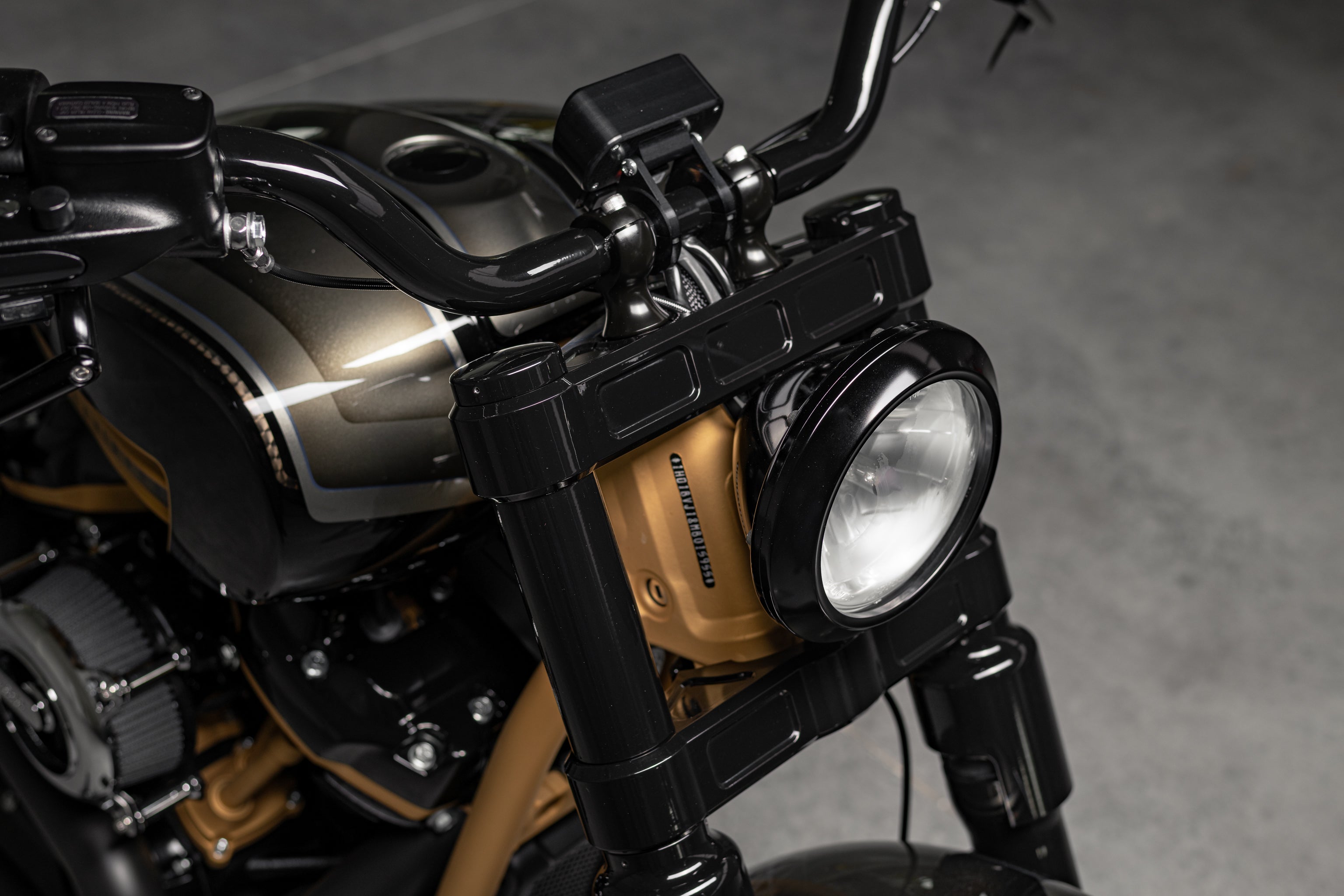 49mm Wide Triple Trees Set for Softail – Killer Custom